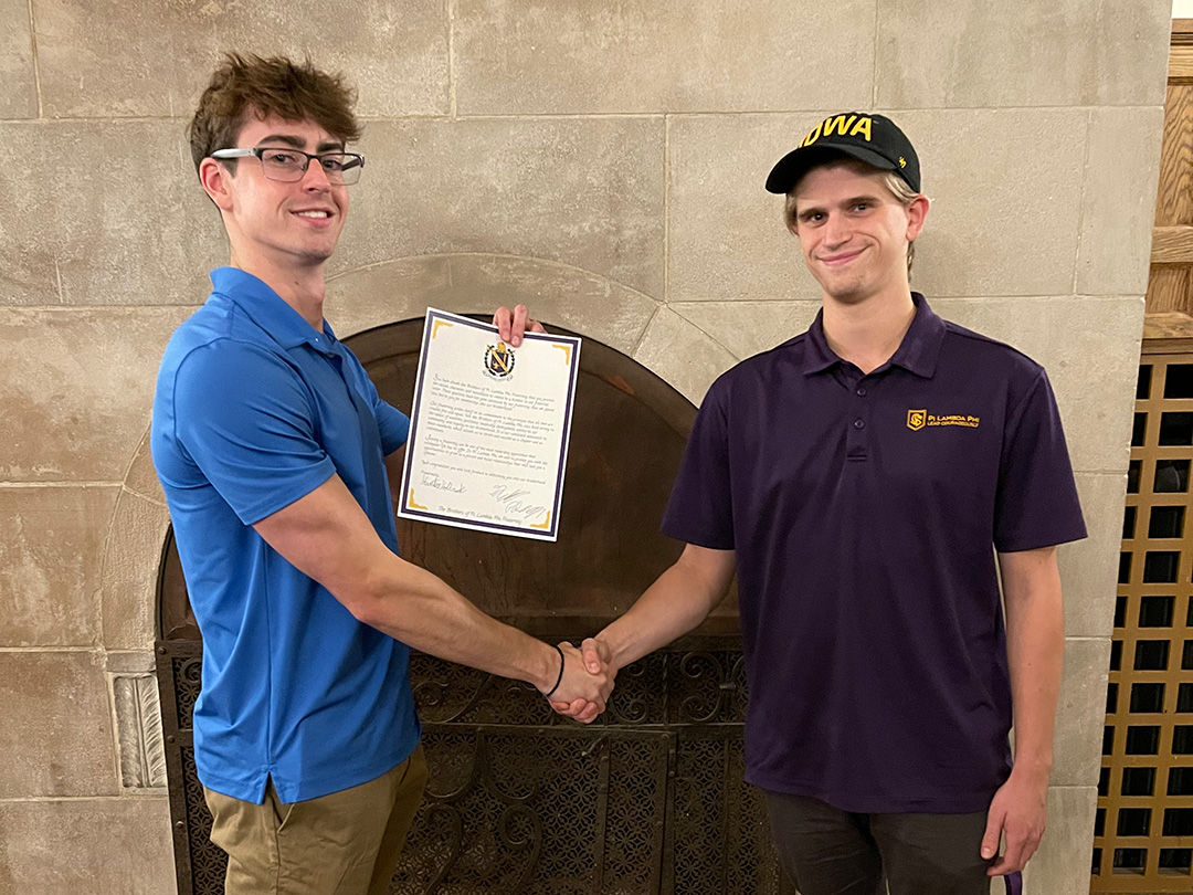 “If you build it, they will join.” The refounding of the University of ...